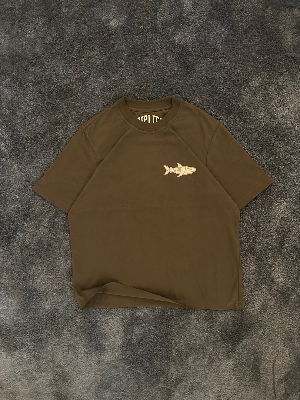 SHARK CHOP TEE (BROWN) – SHIPLIFE WORLDWIDE